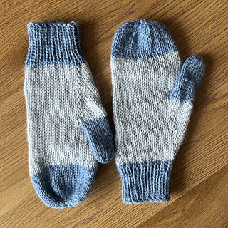 Ravelry: Totally Traditional Mittens pattern by Karousel Knitting