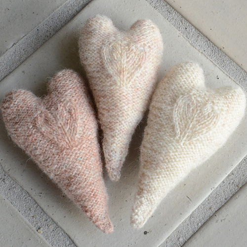 Ravelry: Heart Duo pattern by Tina Vejlø Andersen