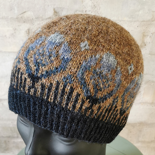Ravelry: Thistle hat pattern by Tina Vejlø Andersen