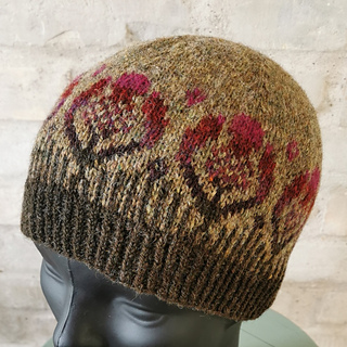 Ravelry: Thistle hat pattern by Tina Vejlø Andersen