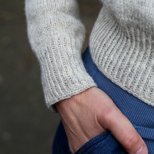 Ravelry: Svea zipper cardigan pattern by Katarina Linnhagen