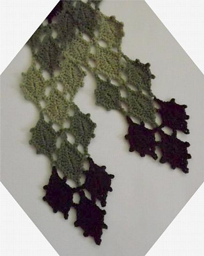 Ravelry: Lacey Leaves Scarf pattern by Kathryn White