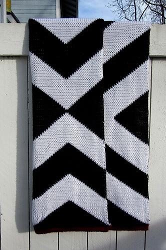 Ravelry: High Contrast pattern by KateAndTatum Fiber Arts