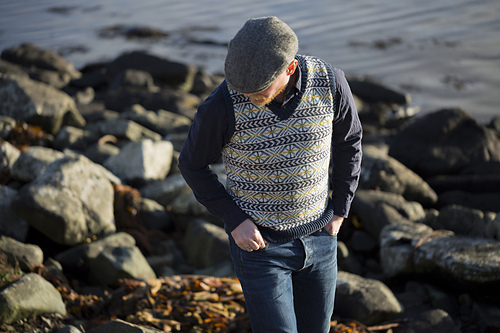 Ravelry: Carraig Fhada pattern by Kate Davies Designs