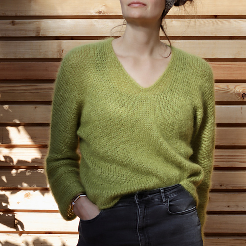 Ravelry: KIM V-Neck Jumper pattern by Tanja Koenigs