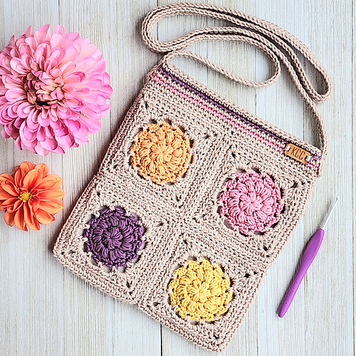 Ravelry: Dahlia Crossbody Bags pattern by Kathy Olivarez