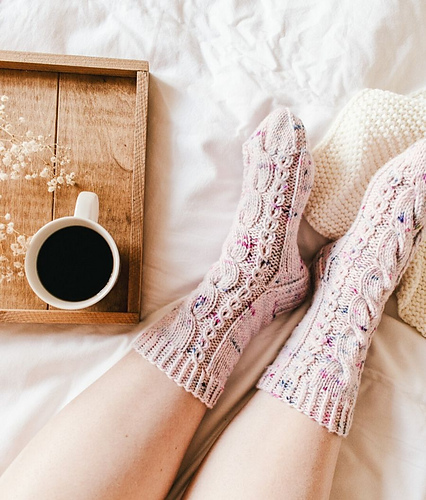 Ravelry: The Kielo Socks pattern by Katimaaria