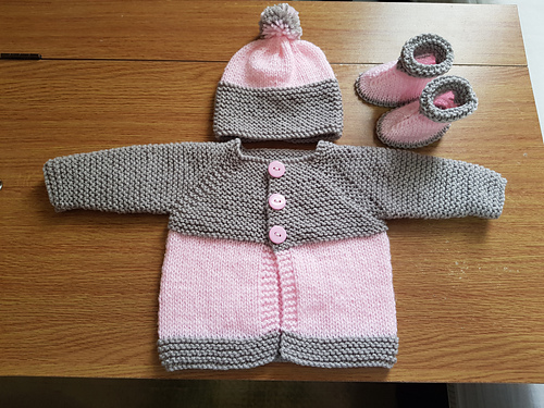 Ravelry: Babbity Baby Jacket pattern by marianna mel