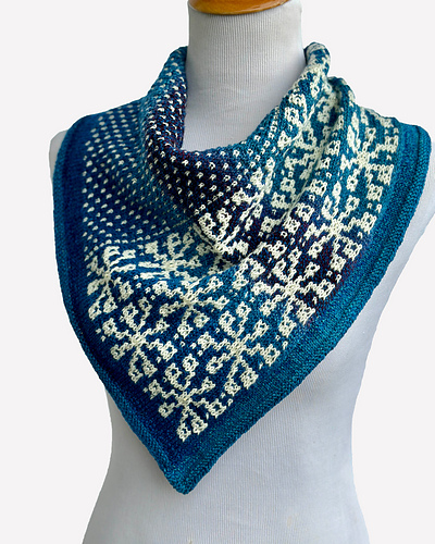 Ravelry: Timberline Cowl pattern by Kay Hopkins