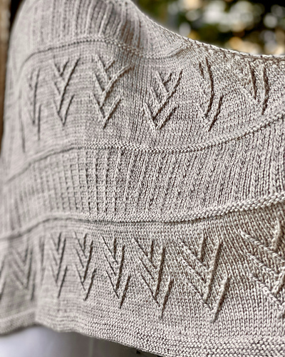 Ravelry: Antler Shawl pattern by Kay Hopkins