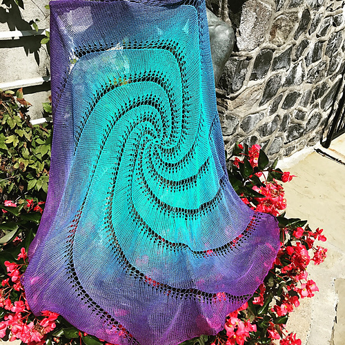 Knitted canopy tent pattern? : r/knitting