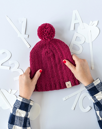 Ravelry: September Hat pattern by Caroline Dick