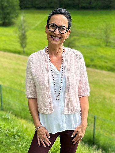 Ravelry: Catelyn Cardigan pattern by Kerstin Ritter