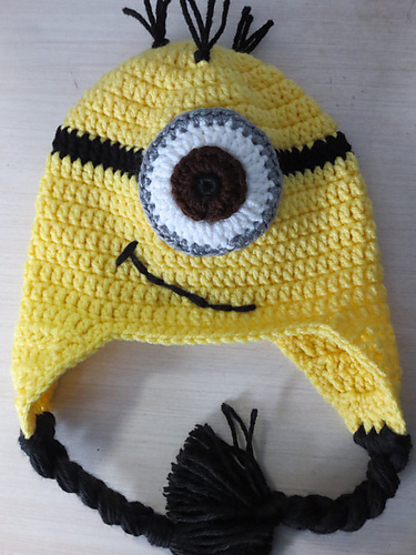 Ravelry: Minion Hat pattern by Alissa Clevenger