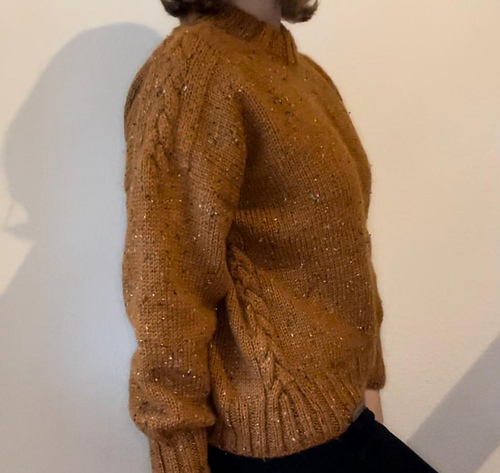 Ravelry: Anna Sweater pattern by Hanna Schreyer
