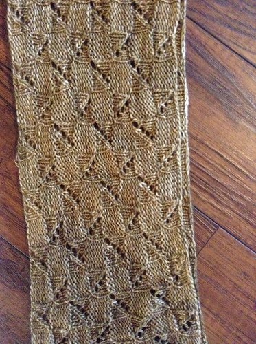 Ravelry: Checkers and Lace Infinity Scarf / Cowl pattern by Tricia Perkins