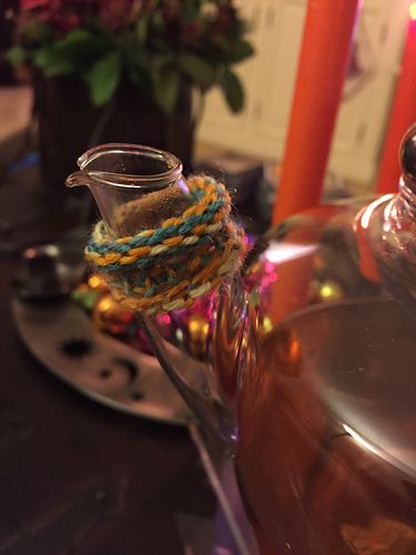 Ravelry: Drip Stopper for Tea Pot/Wine Bottle pattern by Sue Sedlak