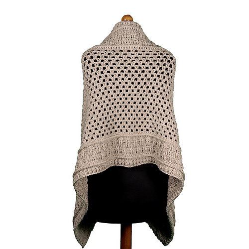 Ravelry: Textured Granny Pockets Shawl pattern by Kiki Crochet Designs