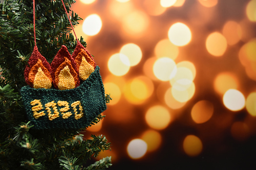 Ravelry: Dumpster Fire 2020 pattern by Kino Knits