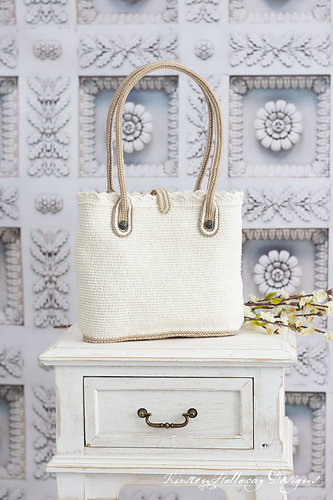 Ravelry: Sweet Simplicity Bag pattern by Kirsten Holloway