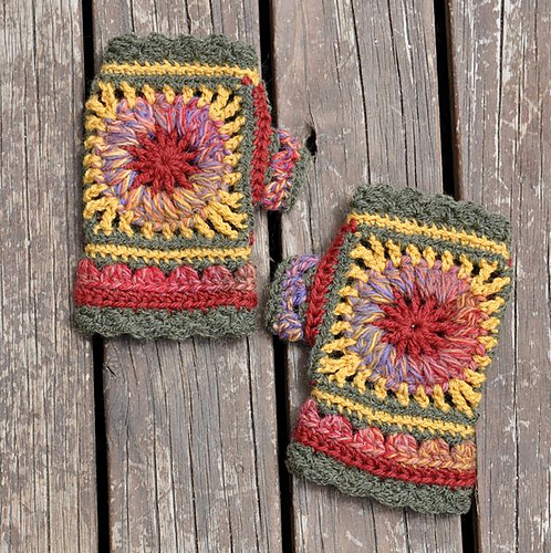 Ravelry: Mittens Wheel of Fortune pattern by Crafty Sprite