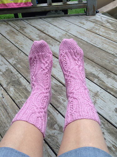 Ravelry: Banffia pattern by Mary Hough