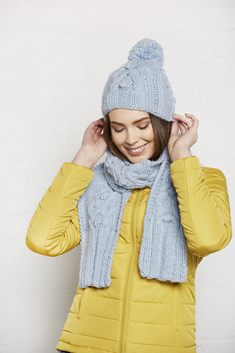 Ravelry: Bramble Hat & Scarf pattern by Emma Wright