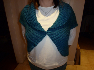 Ravelry: Knit4evr's Circular Shrug