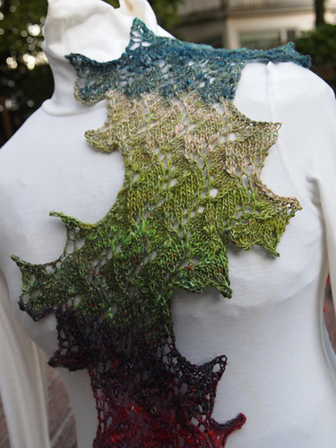 Ravelry: Frazzle pattern by Grace Mcewen