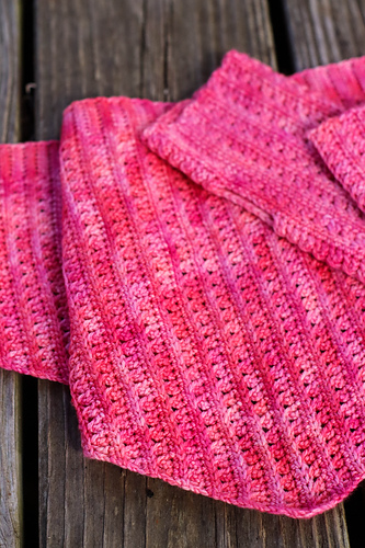 Ravelry: Lift & Texture pattern by Aimée Hansen