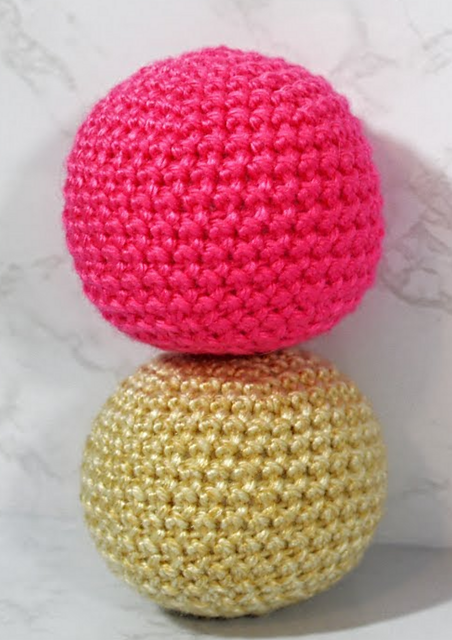 Ravelry: Basic Amigurumi Ball pattern by Codi Hudnall