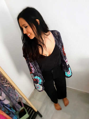 Ravelry: Rebeca Midnight pattern by Maria Abril