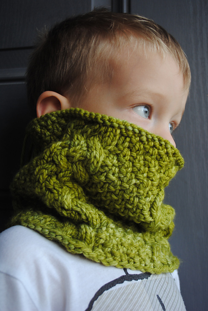 Ravelry: Liam Cowl pattern by Amanda Hall