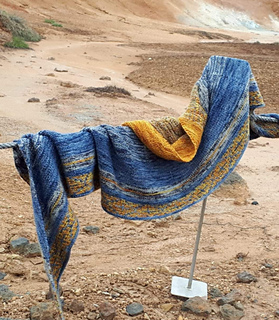 Ravelry: Solrun sjal pattern by Ragnheiður Sveinsdóttir