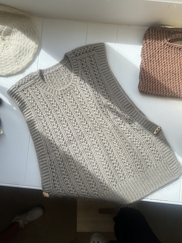 Ravelry: Vik Slipover pattern by KnitVik
