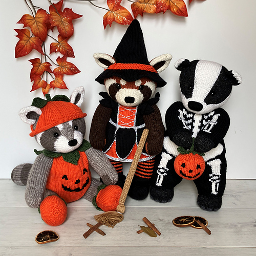 Ravelry: Red Panda (Knit a Teddy) pattern by Sarah Gasson