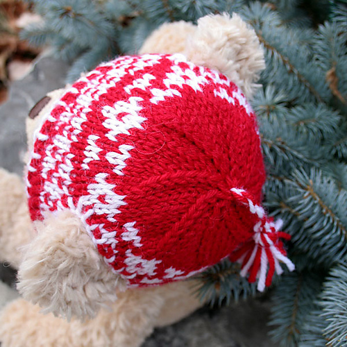 Ravelry: Teddy Nordic Hat pattern by Knitca