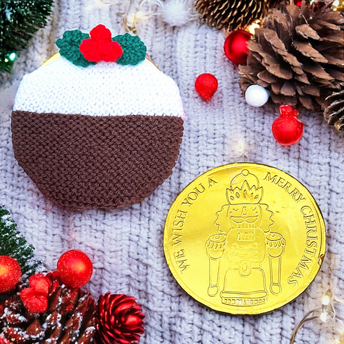 Ravelry: Christmas Pudding Coin Purse Holder 10 cms pattern by Rebecca ...
