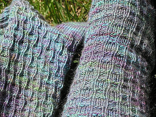 Ravelry: Waving Ribbing pattern by Charlene Schurch