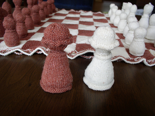 Ravelry: Checkmate Chess Board pattern by Anna Connors