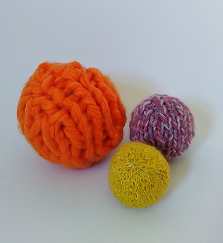 Ravelry: Knitted Sphere Tutorial pattern by Katherine Young