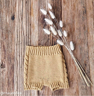 Ravelry: Kittil Bleiebukse pattern by Malin Solodden Wiik