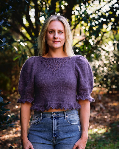 Ravelry: Sugarplum Crop pattern by Jamie Hoffman