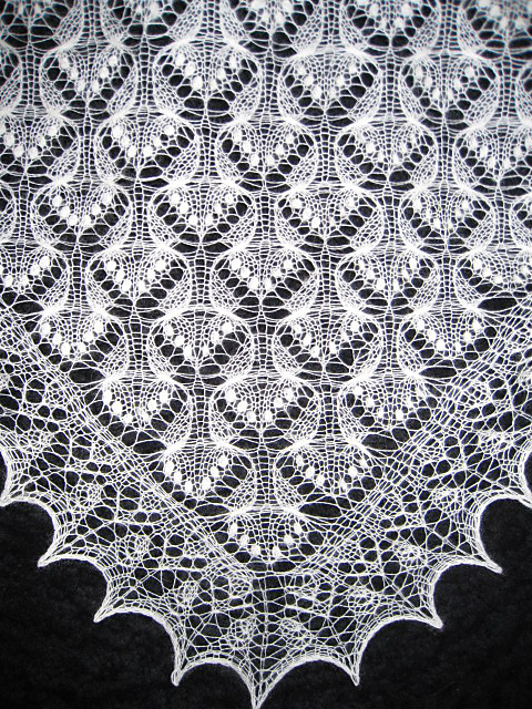 Ravelry: Estonian Jewel pattern by Beatrice Olsson