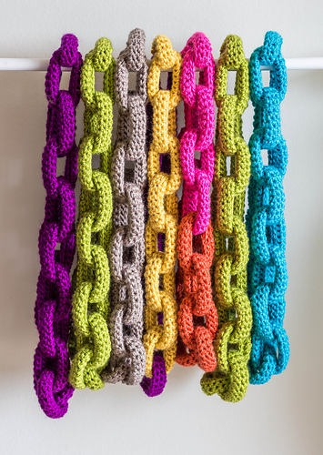 Ravelry: Chain Link Scarf pattern by Lorna Watt