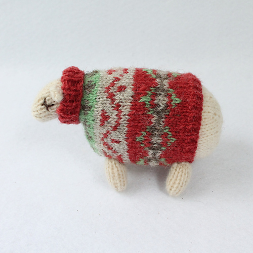 Ravelry: Fair Isle Sheep pattern by Sachiyo Ishii