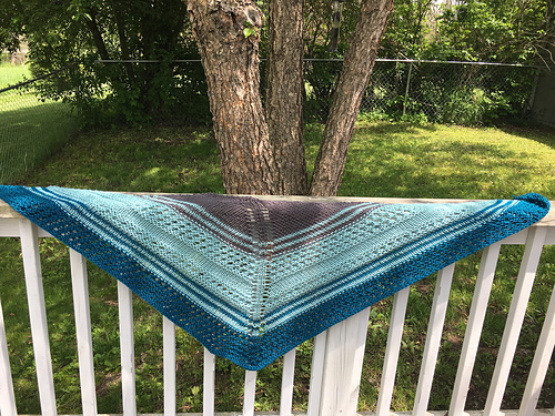 Ravelry: Textured Triangle Shawl pattern by Diane Moyer