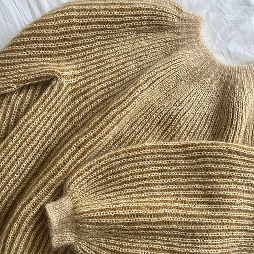 Ravelry: Sunray Sweater Mohair Edition pattern by Celina Dyhring