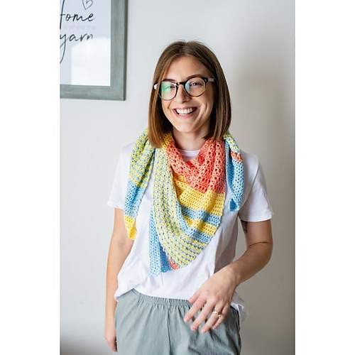 Ravelry: Tri-Color Shawl pattern by Lion Brand Yarn