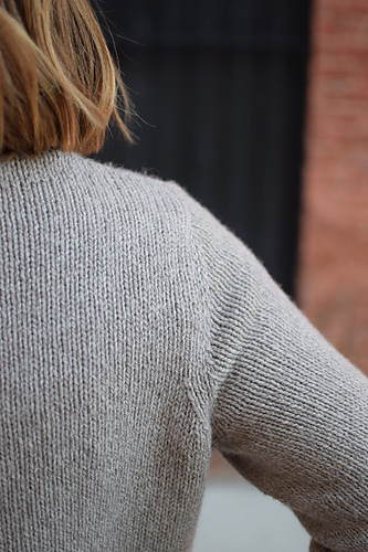 Basic worsted weight sweater pattern : r/knitting
